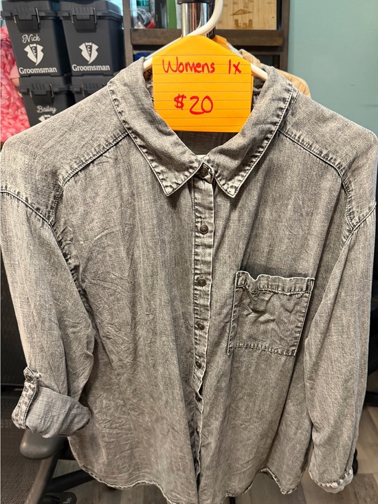 Jane and Delancey | Tops | Jane And Delancey Washed Grey Buttondown ...